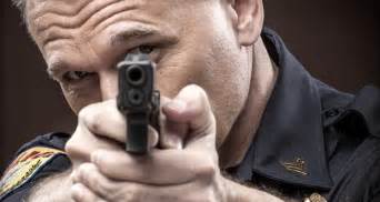 Debunking the “21-Foot Rule” in Law Enforcement Deadly Force Training ...